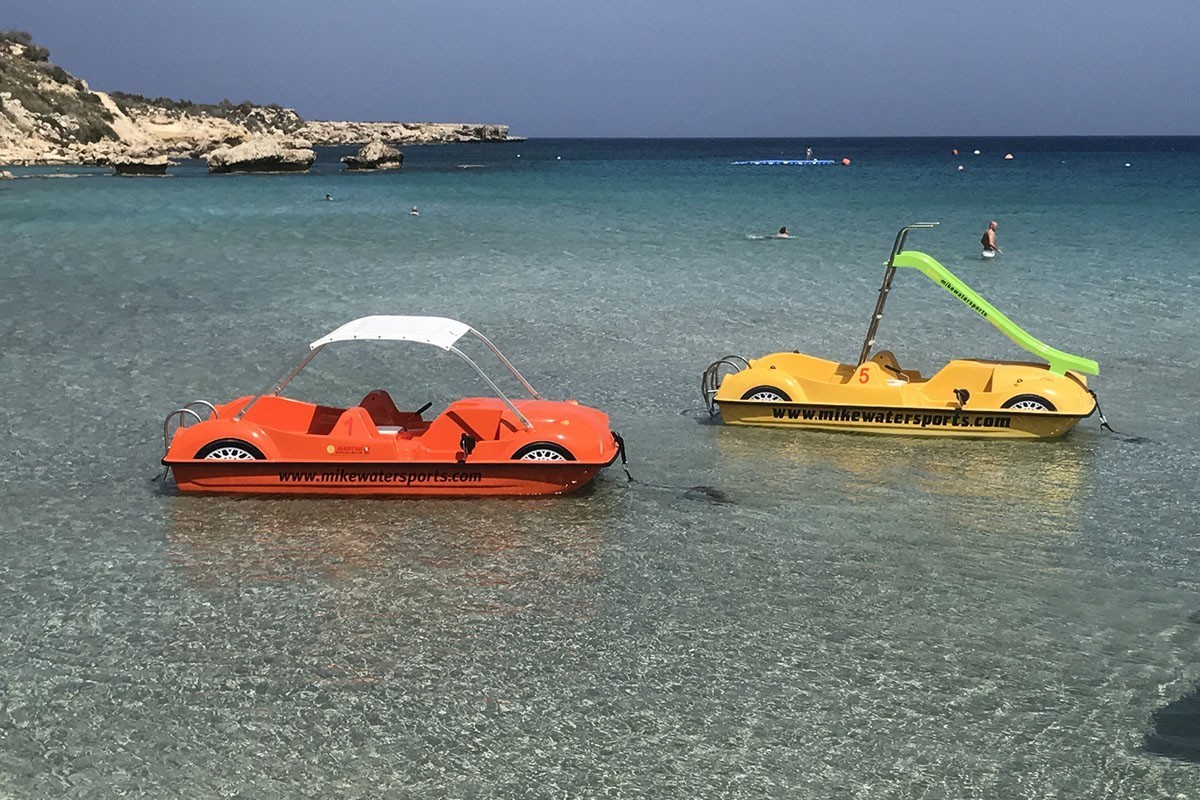 SEA BUGGY 405 MARTINI PEDAL BOAT