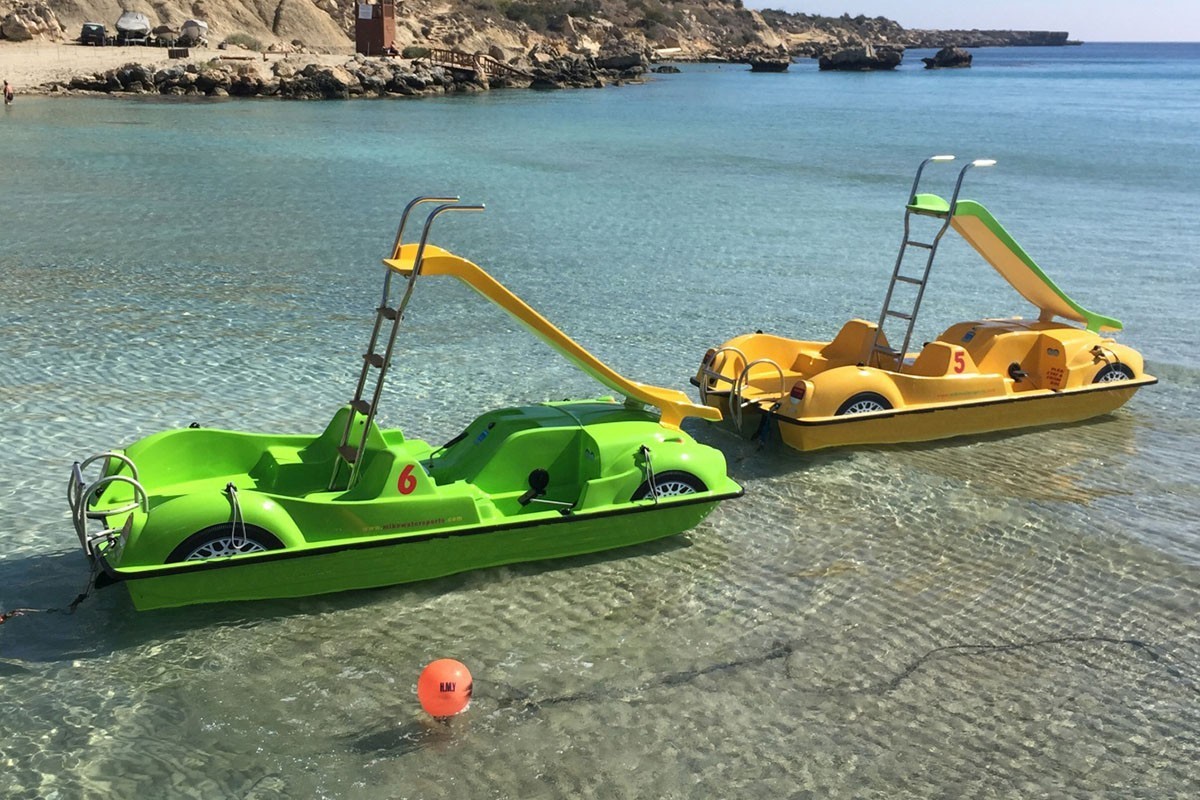 SEA BUGGY 405 MARTINI PEDAL BOAT